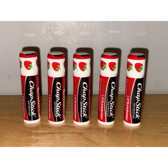 Chapstick | Makeup | Chapstick Strawberry Skin Protectant Lip Balm Set ...